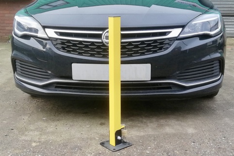 Bollards Traffic Control & Security Solutions | Barriers Direct