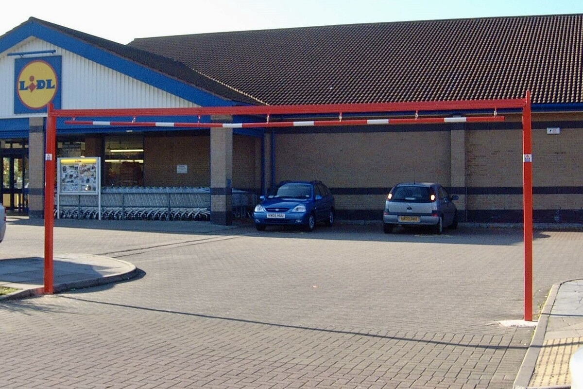 Height Restrictor Barrier (Galvanised) Fixed | Barriers Direct