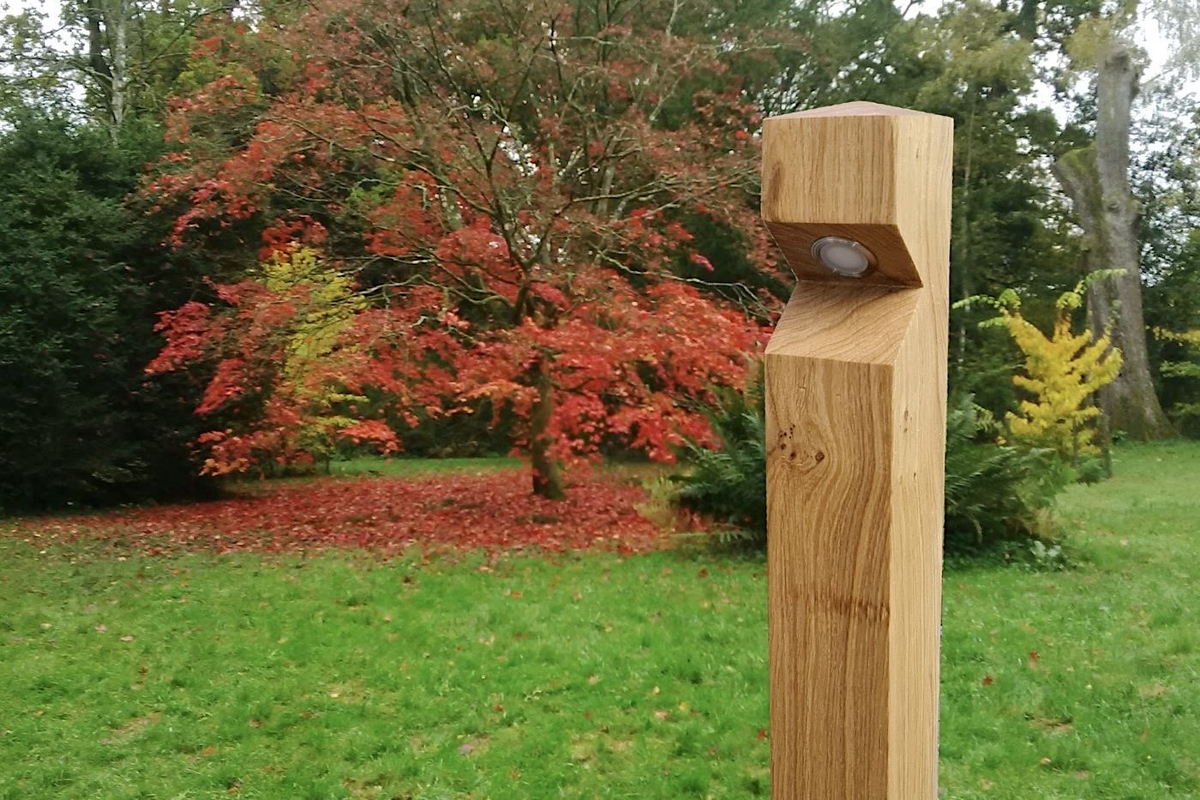 Stratton ECO Wooden Bollard: LED High Efficient Illumination Stylish ...