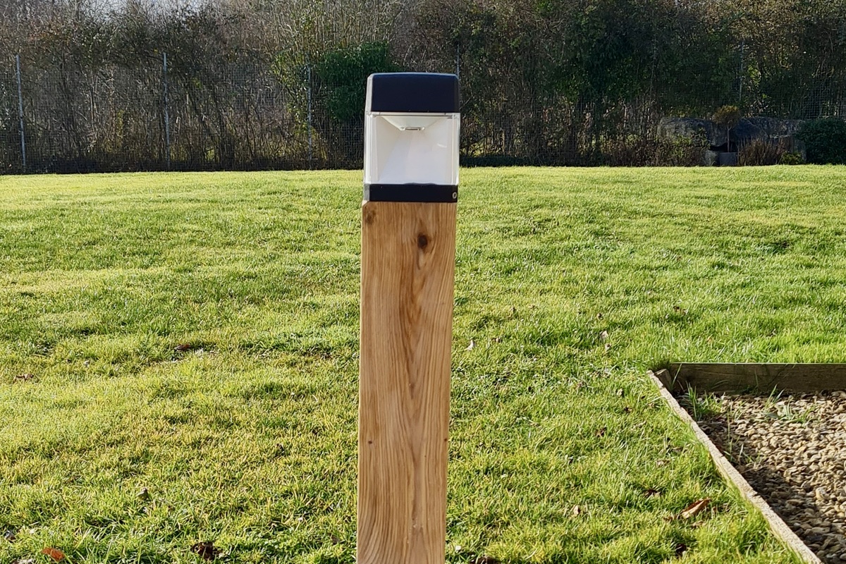 Shoreham LED Wood Bollard: Eco-Friendly in Larch or Oak 360° Light ...